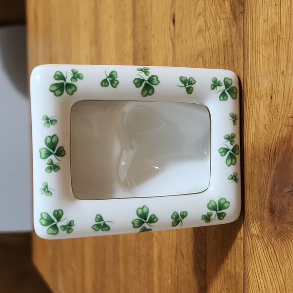 Lefton | Accents | Lefton Clover Frame Hand Painted 995 Fine China 1710 ...